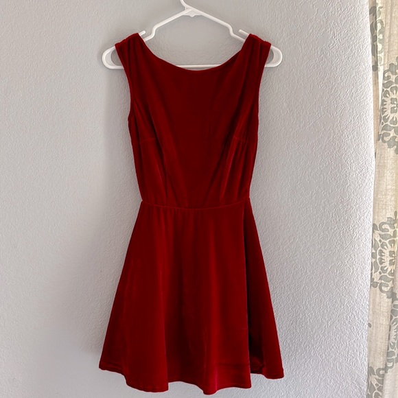 Tobi | Dresses | Red Velvet Dress | Poshmark